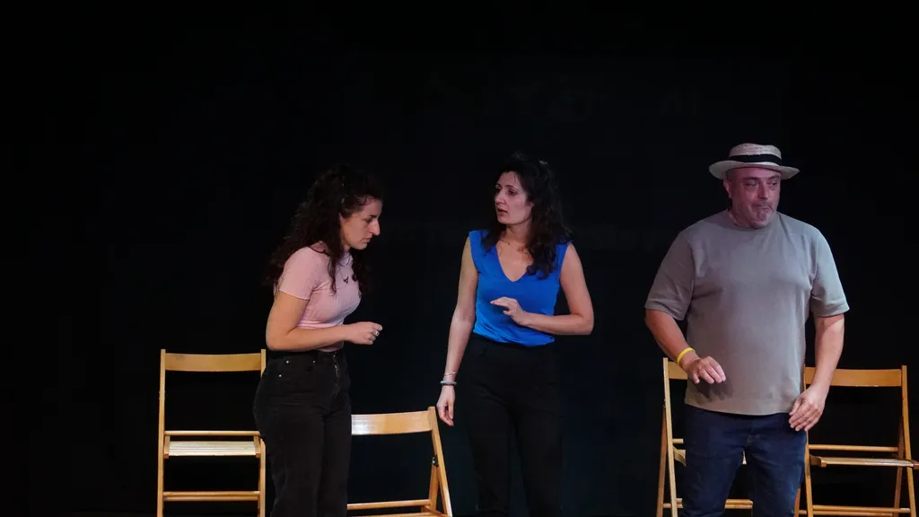 Formación en improvisación teatral | SITCOM Improvisada